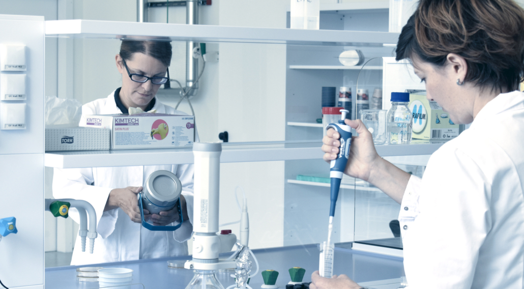 Ceratech Group – Ampack & Osgood – Machines for the filling of all ...